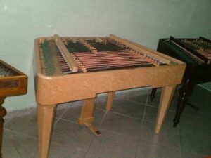 Kovács Balázs cimbalomkészítő mester | The history of the cimbalom